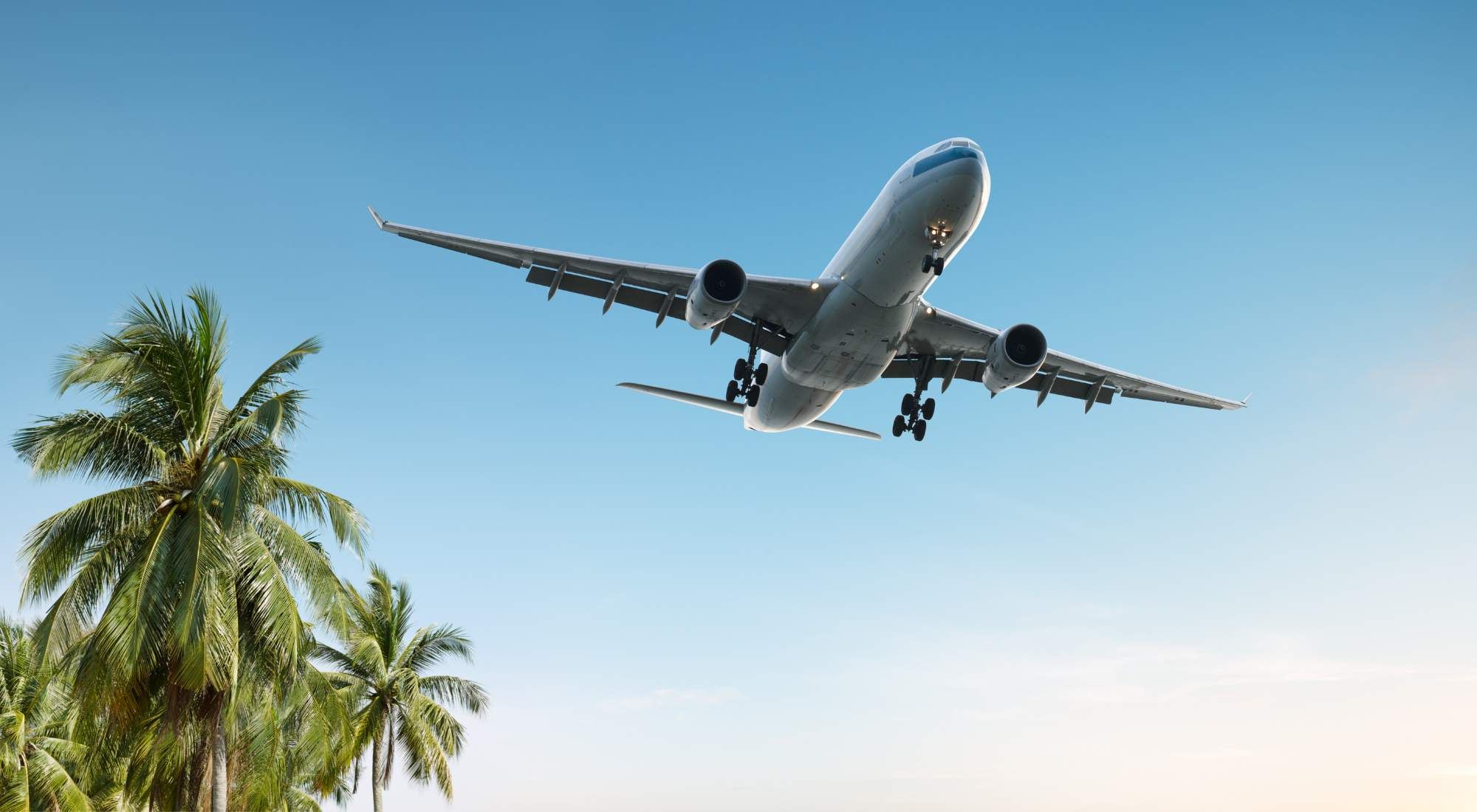 Find Discount Flights for Nurses and Other Travel Advantages