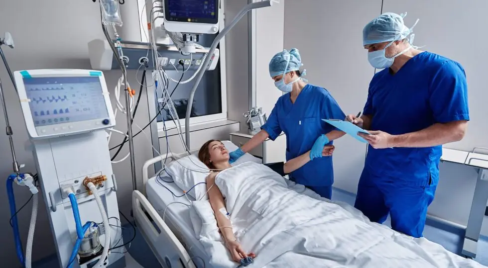 Becoming a Travel EP Tech: Qualifications, Salary & How To Get Started